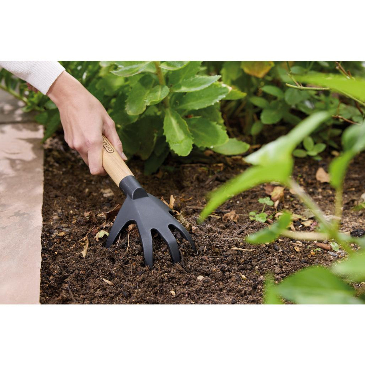 Draper Tools 6-Tine Hand Cultivator For Sale Online – Mektronics